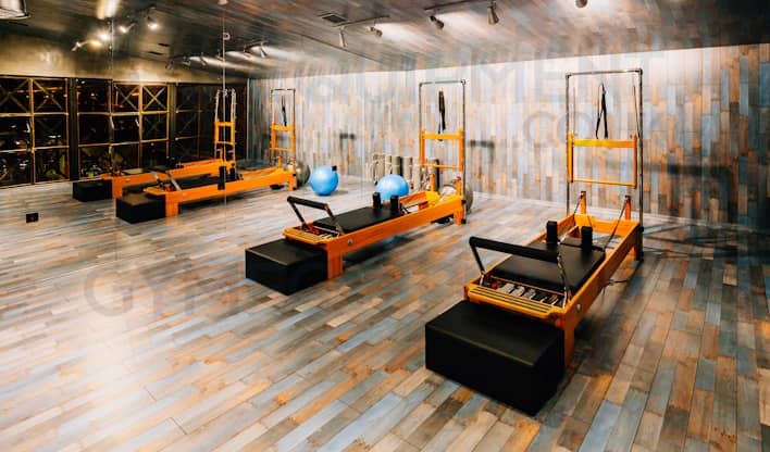 Pilates Studio Design & Equipment | GymEquipment.co.uk